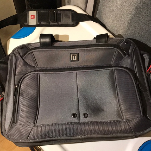 Ful | Bags | Lightly Used Ful Laptop Bag | Poshmark